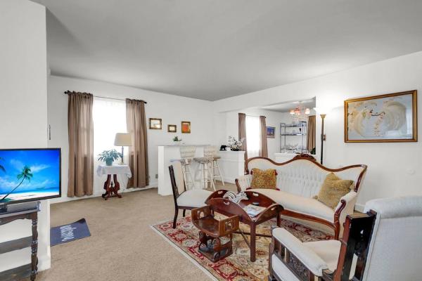 Charming Downtown Charleston, Near Hampton Park - Sullivan's Island, SC