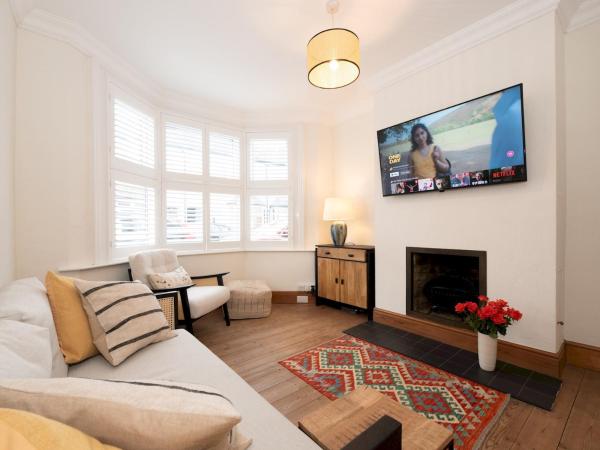 Quaint Victorian Cottage Great Transport To London - Pass The Keys - Hayes