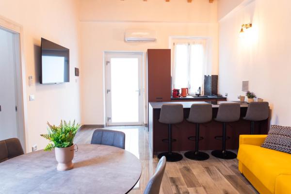 Lake Como - 3 Min Walk From Beach - New Flat For 6 Guests - Abbadia Lariana