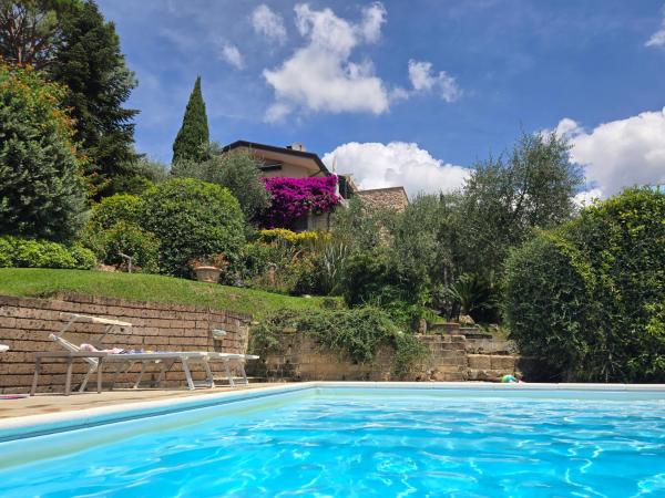 Il Pino - Charming Country House With Pool - Pietrasanta