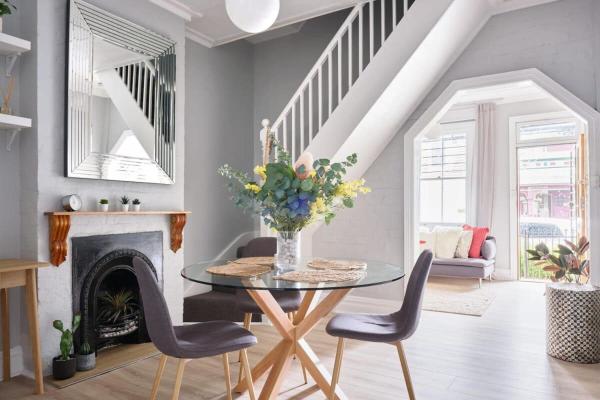 Redfern Classic Terrace - Parking And Balcony - Sydney central station