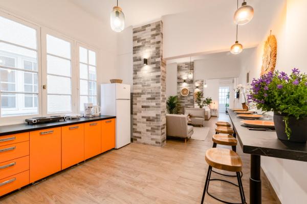 Central Monastiraki Urban Experience - Atenas