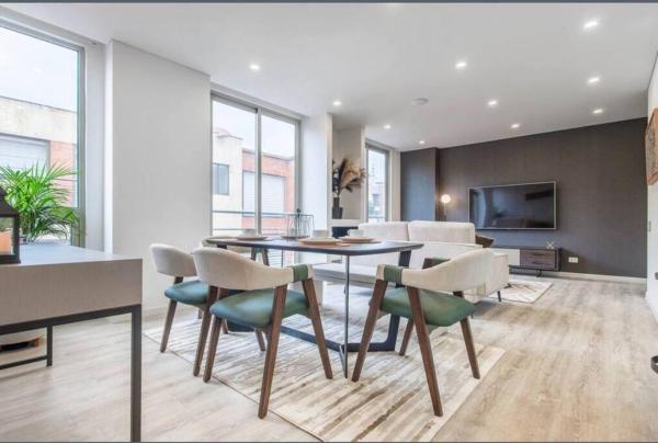 Unique 3 Br In Usaquen - Cota