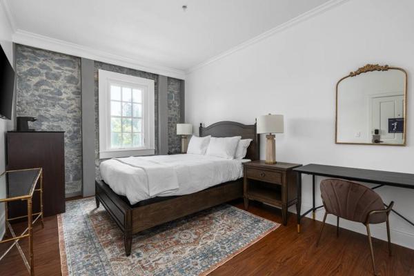 Perfect Santa Rosa Suite Near Wineries & Downtown! - Sebastopol, CA
