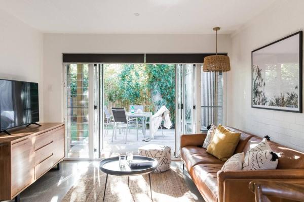 The Sunshine Bungalow Beautiful Noosa Home - Peregian Beach