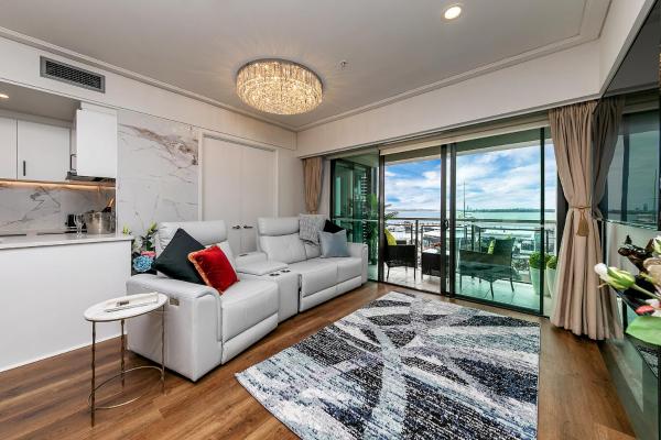 Viaduct Victory Sub Penthouse - Auckland