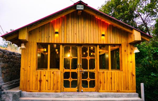 Pine Valley Resort - Uttarakhand