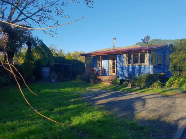 Blue Cottage - Tākaka