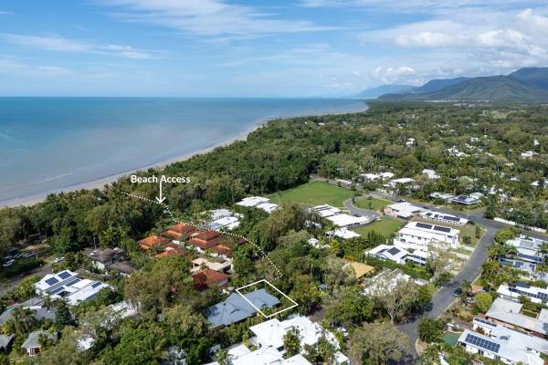 The Savannah Villa - Port Douglas