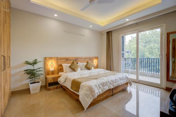 The Lodgers Luxury 1 Bhk Serviced Apartment In Gurugram Near Millennium City Centre Metro - Gurugram
