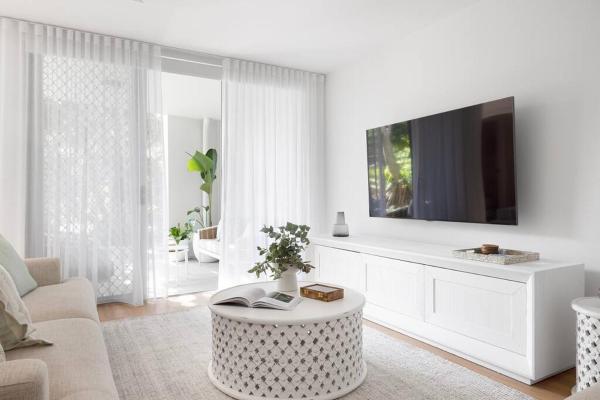 Villa Two Coolum, Opposite Beach, 4 Pools - Coolum Beach