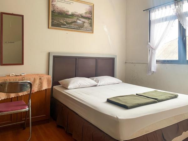 Cozy Homestay Syariah Mitra Reddoorz Bandung - Bandung