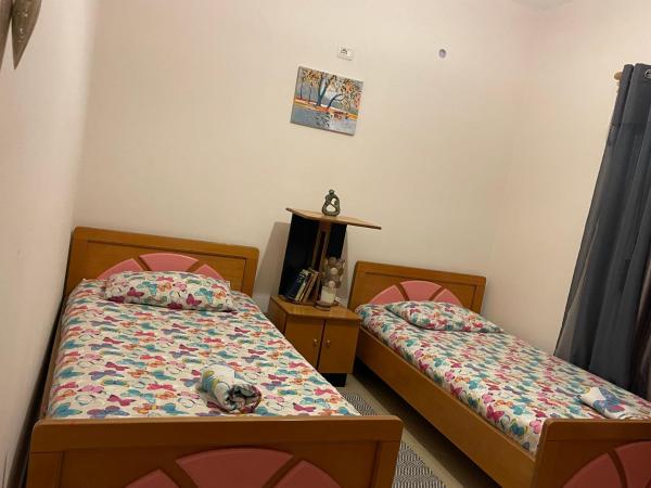 Grandpas House Twin Room For Travellers - Saranda