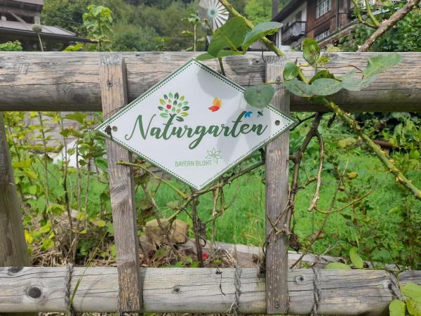 Im Naturgarten - Inzell