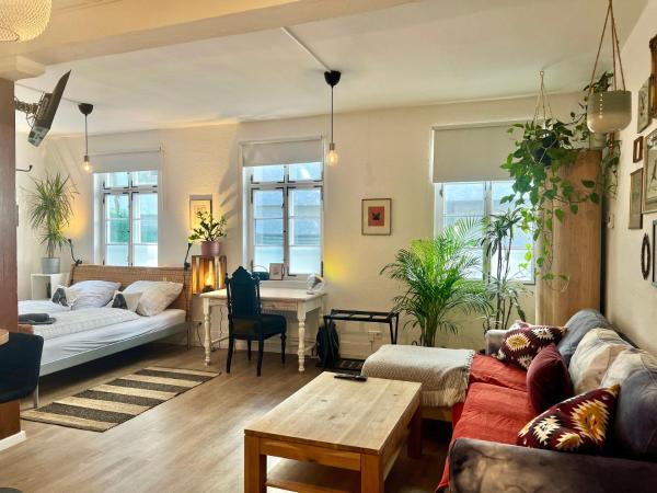 Geräumiges Studio In Der Altstadt Mit Küche & Kingsize Bett Come In - Esslingen
