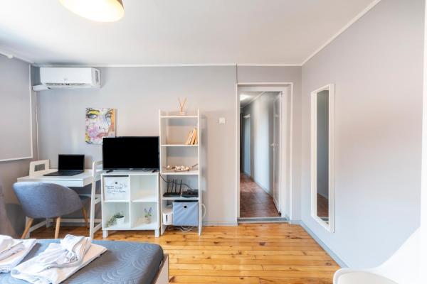 Lovely 1-bedroom Apartment In The Center Of Sofia - Bulgaria