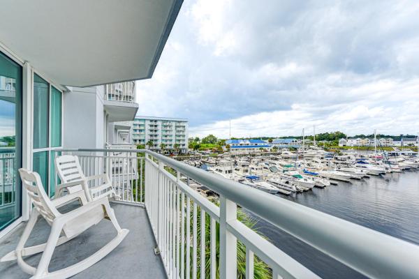 2 Mi To Ocean: Waterfront North Myrtle Beach Condo - Sunset Beach, NC