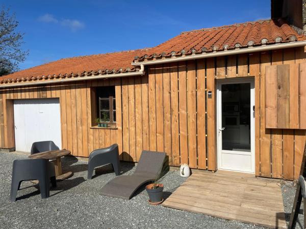 Gîte En Bord De Lac - Chantonnay