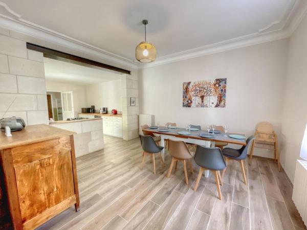 Gîte Calme Avec Cour, Wi-fi Et Parking Au Cœur De Loches - Fr-1-381-592 - Loches