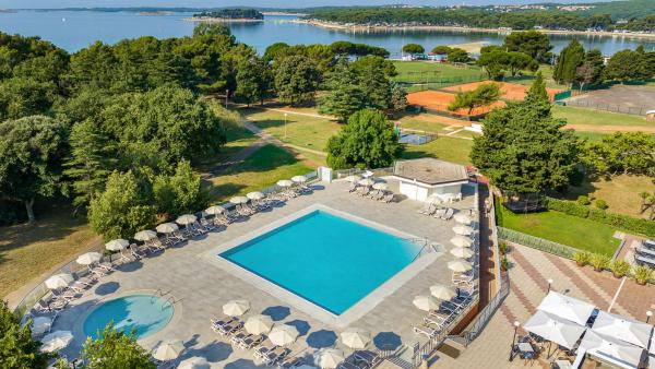 Arena Hotel Holiday - Ližnjan