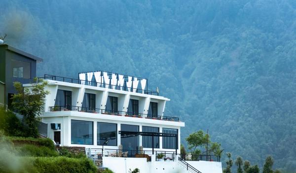 Rumuk Boutique Resort - Offbeat Escape - Dhanaulti