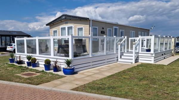 Beaumont, West Point Lodge, Luxury Escape Selsey - 漢普郡