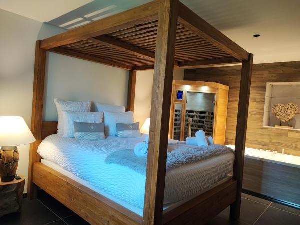 Géraniums Et Neige Fraîche, Maison D'hôtes Avec Suites Haut De Gamme, Balnéo Massante Et Sauna Privés - Malbuisson