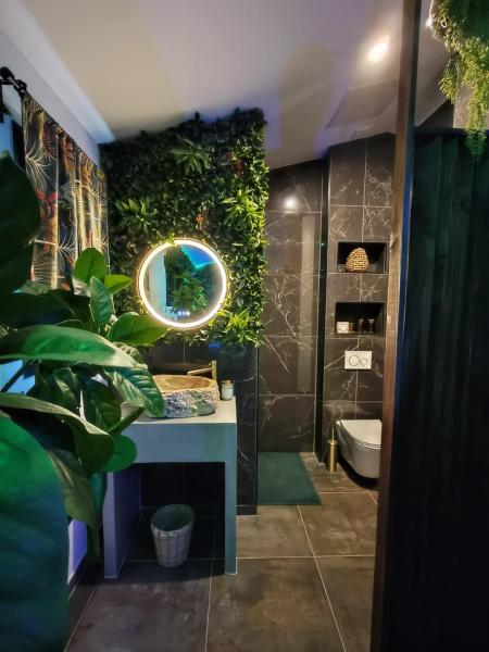 La Jungle Room - Vitrolles