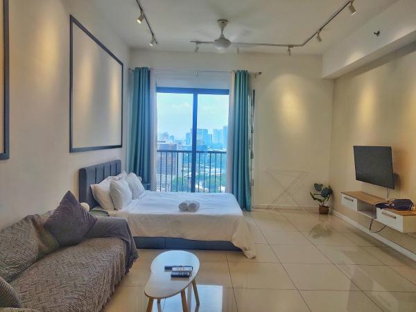 Chamber Residence Klcc & Kl Tower View With Balcony - Sentul