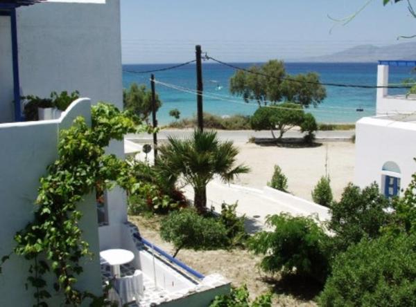 Plaza Studios - Naxos