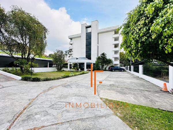 Otro Yoses - San José, Costa Rica