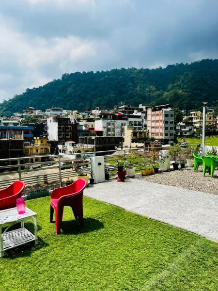Urban Loft Hostel - Rishikesh