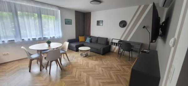 Dotis Residence - Tata