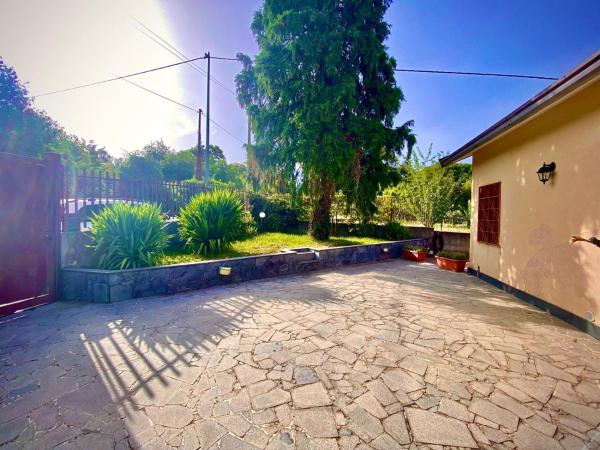 Ciury's Etna Holidays - Milo