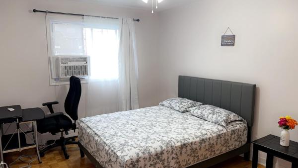 Montreal One-bedroom Apartment Number2 With Shared-bathroom And Shared Kitchen - Dorval