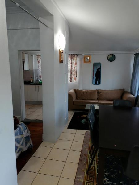 37 Grant Prix Lodge - Western Cape