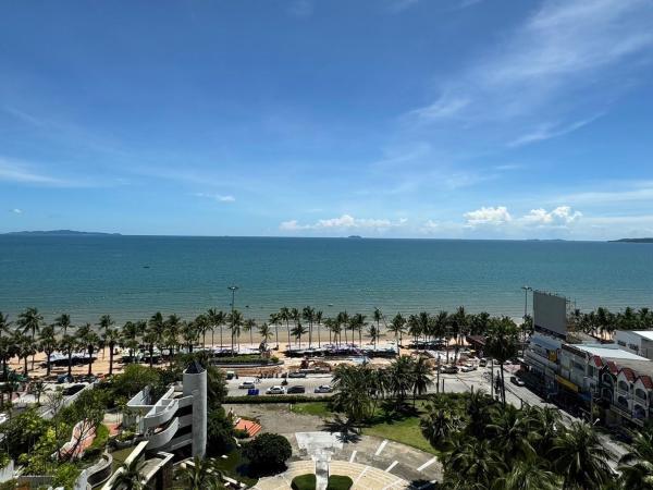 Jomtien Beachfront Apartment - Pattaya