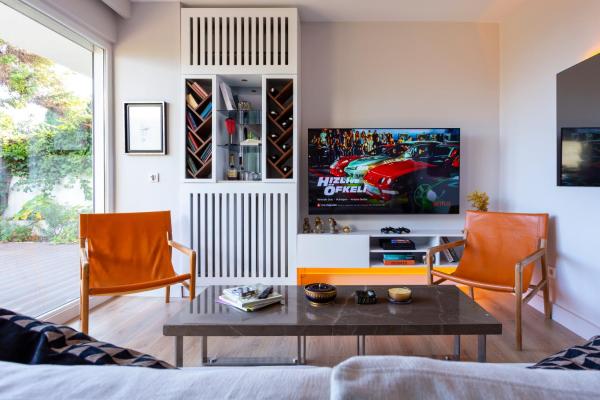 Bosphorus Designer Suite Seperate Guest Room - İstanbul