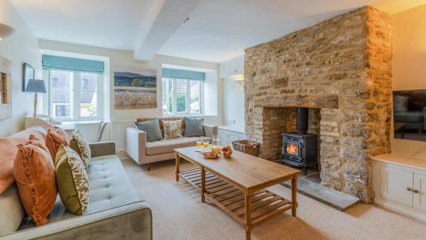 Christmas Cottage - Tetbury