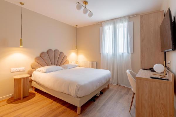 Grand Hotel Sénia - Champigny-sur-Marne