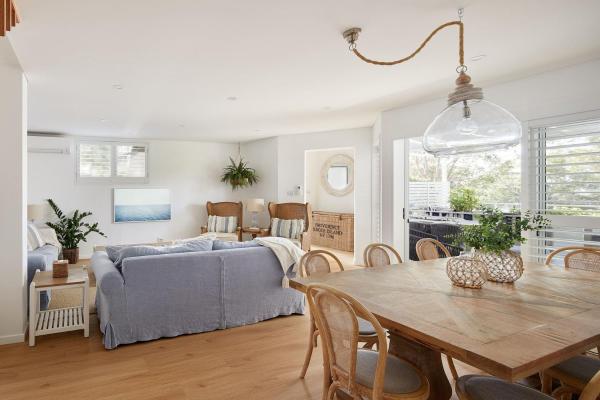 Arabella - Port Stephens