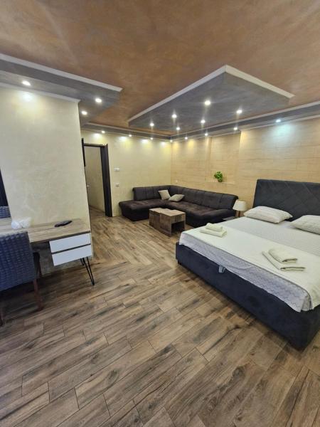 Zimmer Rooms Simke - Subotica