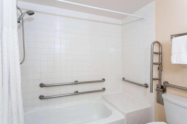 Baymont By Wyndham Punta Gorda/port Charlotte - Floride