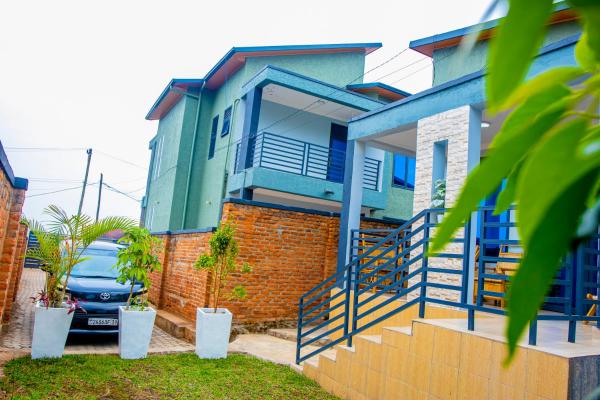 Volcano Vacation Apartment - Rwanda
