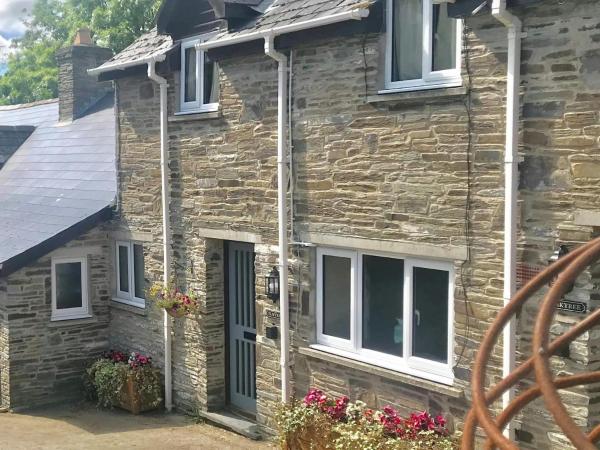Elmtree Cottage Cardigan - Aberporth