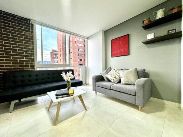 El Tesoro Apto In Poblado - Medellín