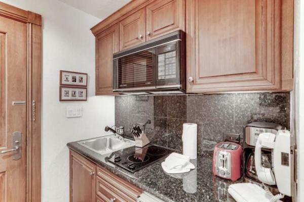 Mccoy Peak 202 By East West Hospitality - Beaver Creek, CO