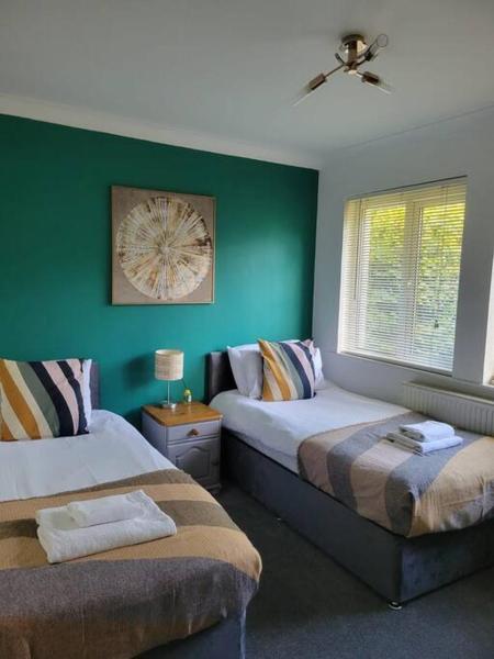 Peaceful Bungalow Easy Access - 修咸頓