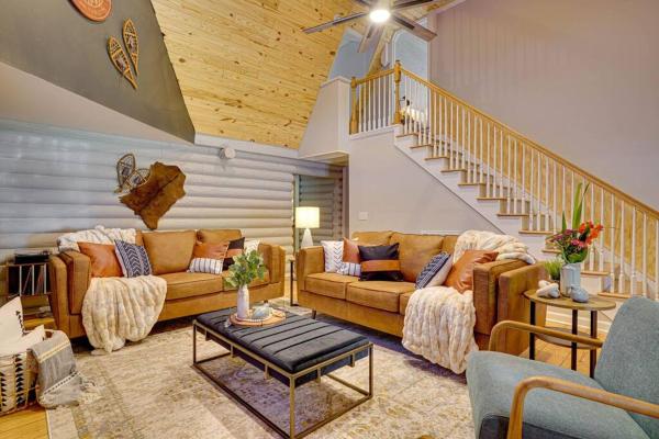 Welcome To The Alpine Luxury Cabin In The City - Johns Creek, GA