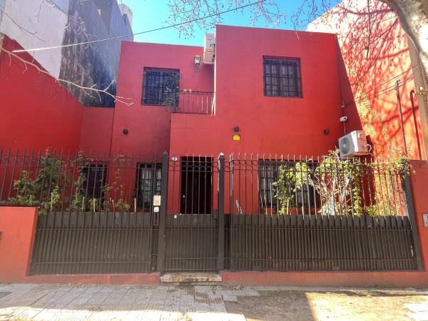 Hermosa Casita Con Jardín Goldas Haus - San Martin, Argentina
